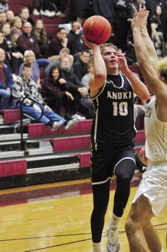 Sports Recap: High-powered offense paces Spring Lake Park hockey, Anoka ...