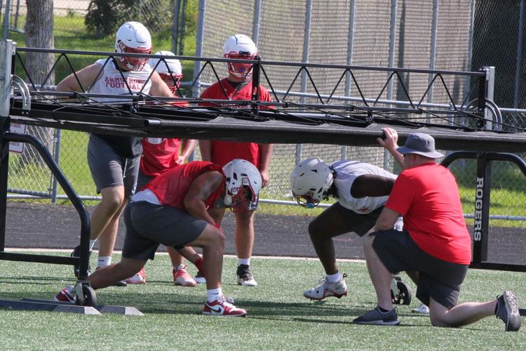 New leaders keep Armstrong football team to watch | Sports ...