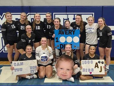 Bulldogs Sophomore Avery Douglas celebrates 1,000 digs | Morrison ...