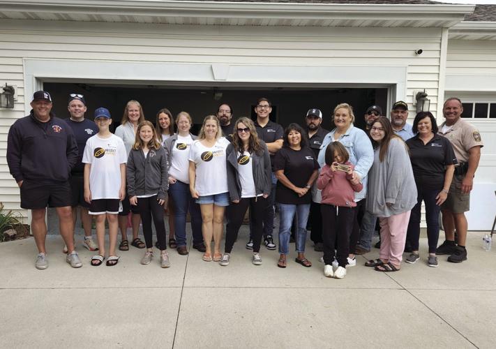 Project Pencils distributes school supplies to 470+ Wright County ...