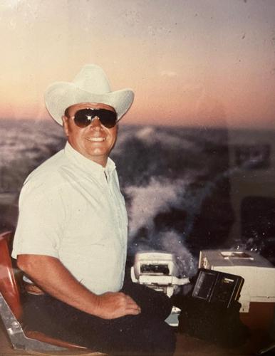 Carl Nelson | Obituaries | hometownsource.com
