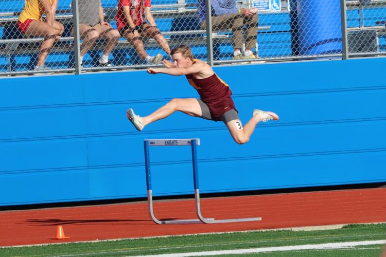 Boys, girls track represent at state | Sports | hometownsource.com