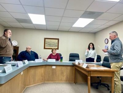 Bellwood swears in new council members | News | huntingdondailynews.com