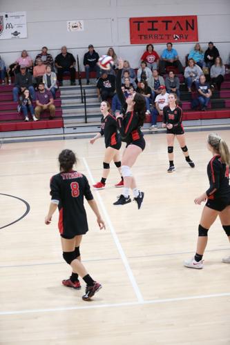 Tussey's volleyball loses steam late against Shade | Local ...