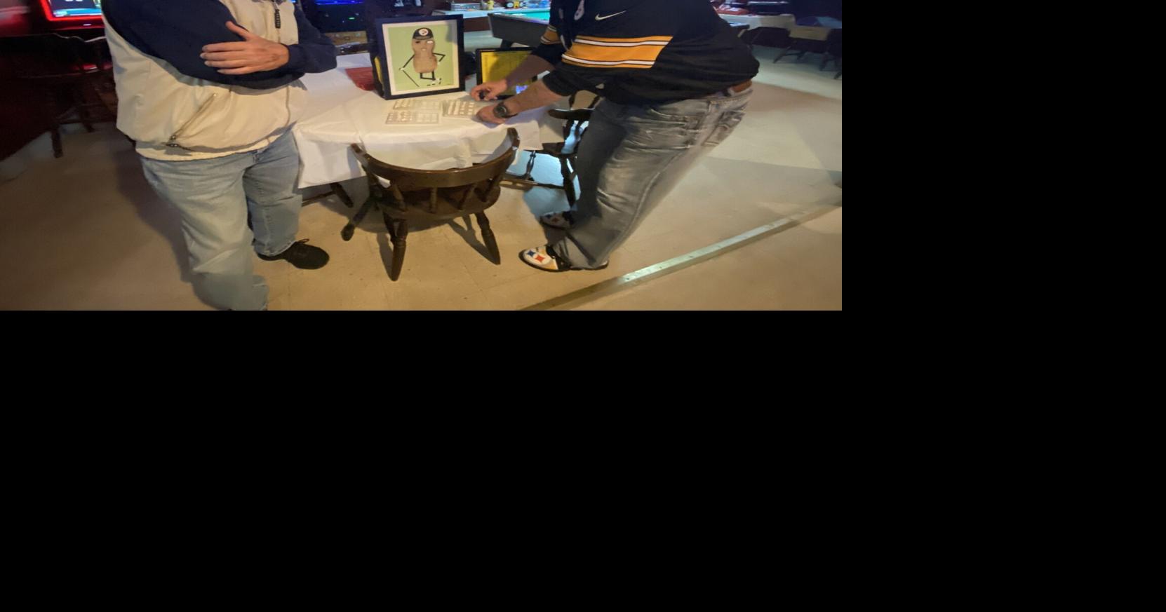 Stale peanuts bring luck to Steelers fans | Local | huntingdondailynews.com