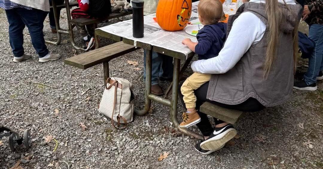 Friends host fall activities | Local | huntingdondailynews.com
