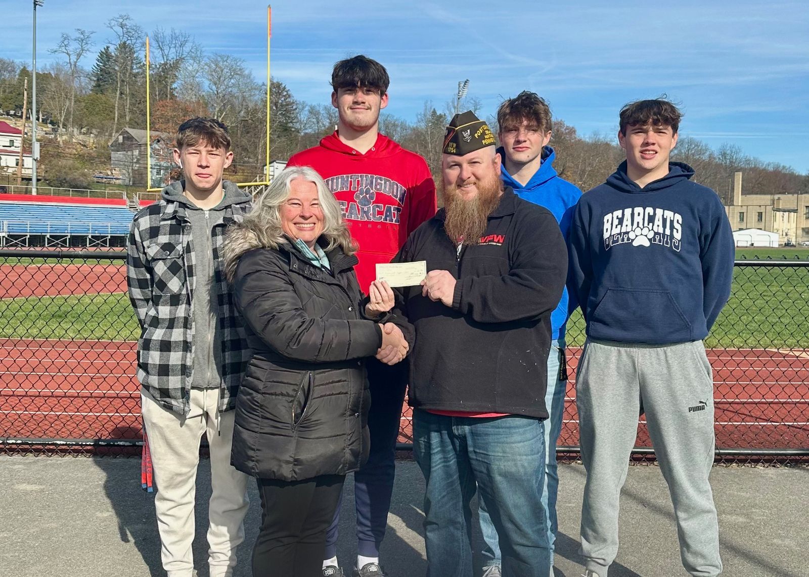 People | huntingdondailynews.com