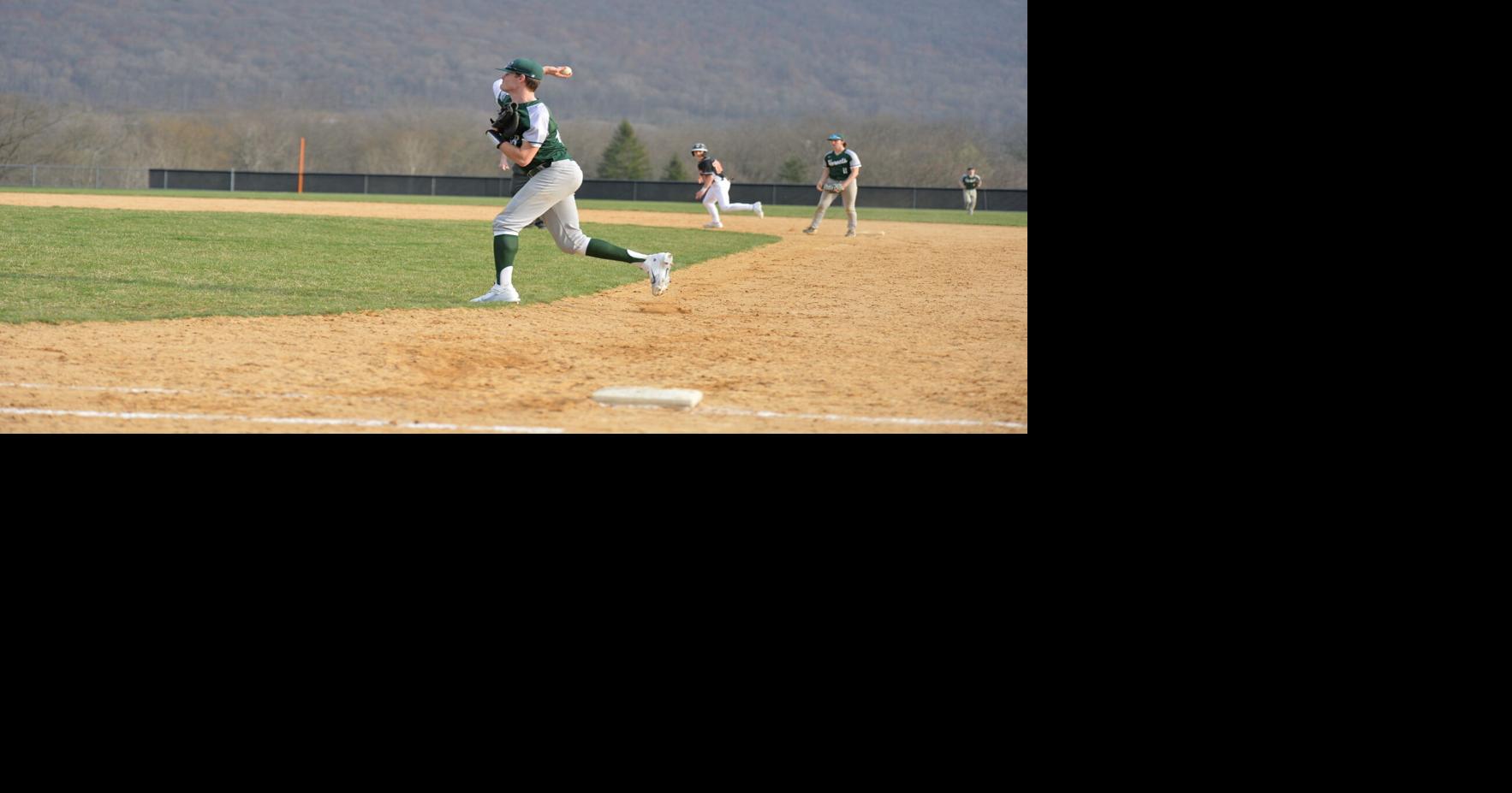Hornets crumble late, fall to Tyrone | Local | huntingdondailynews.com