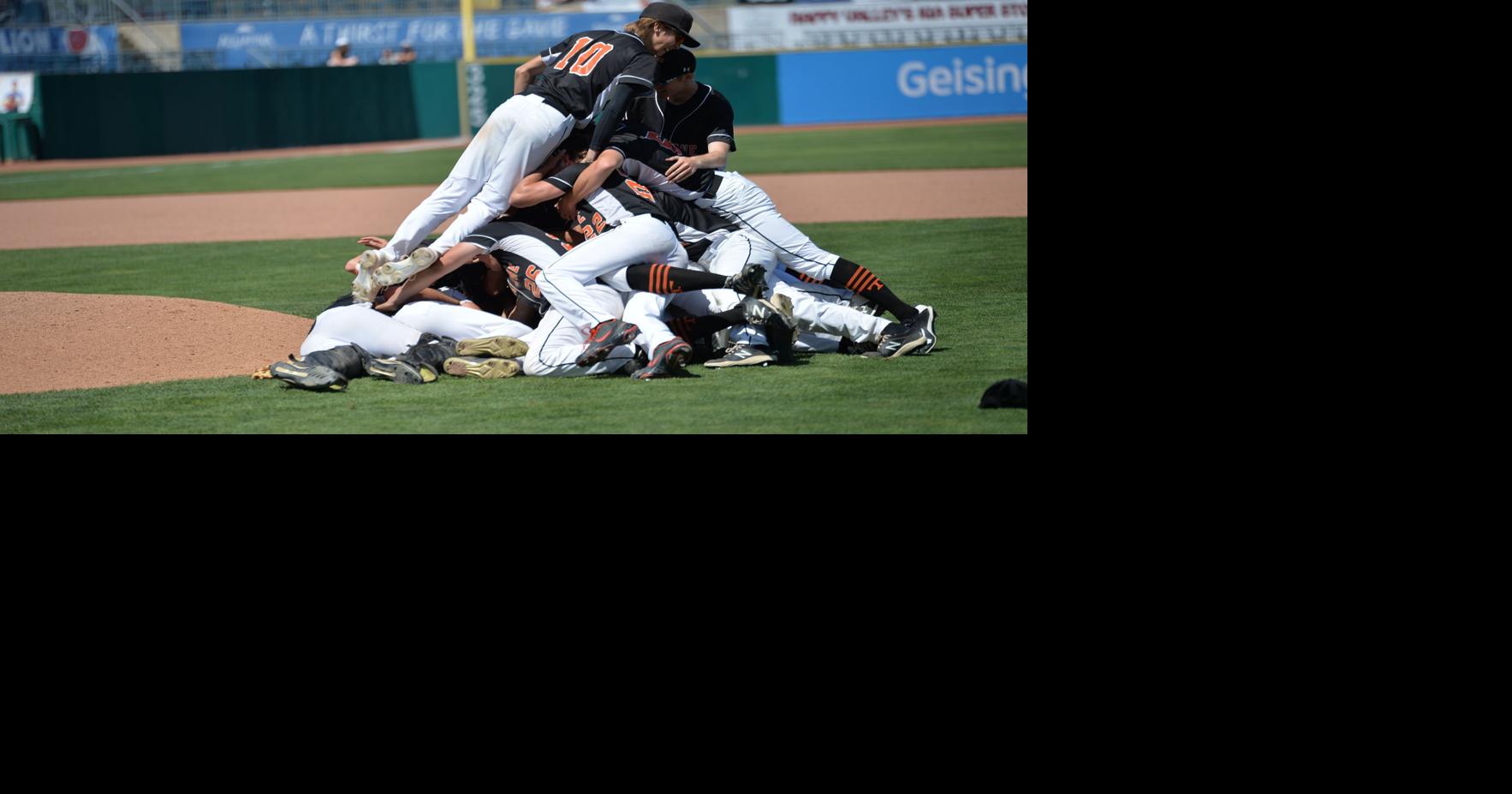 A team of destiny: Golden Eagles win 3A state title | Sports ...