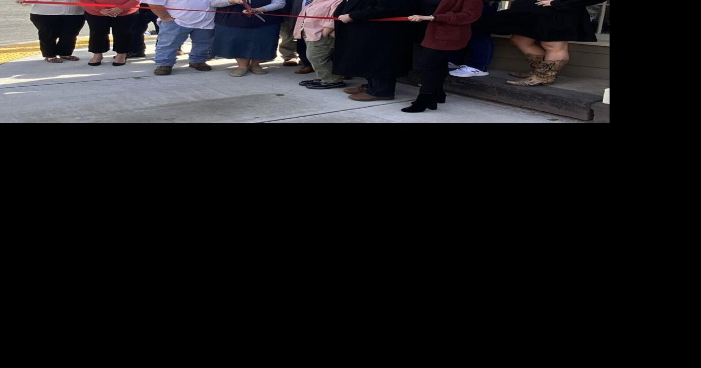 New Huntingdon business celebrated | Local | huntingdondailynews.com