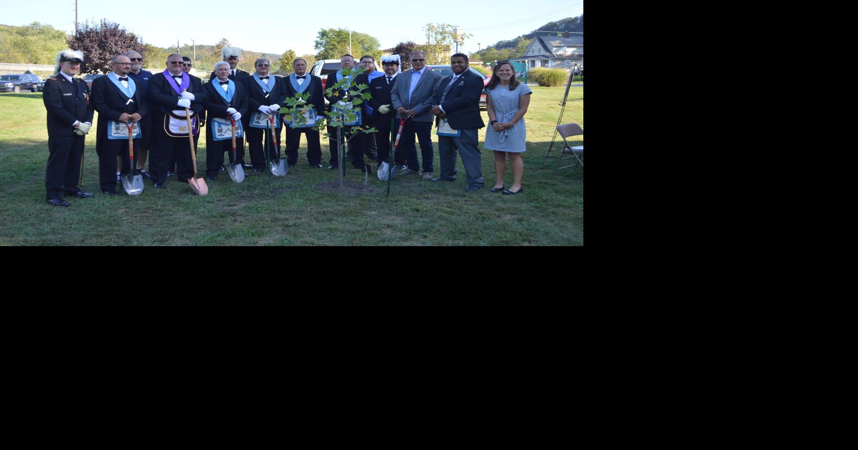 Liberty Tree dedicated in honor of America's 250th birthday | Local ...