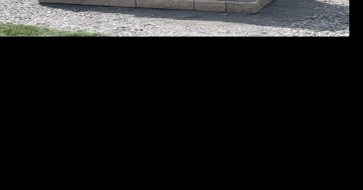 Miniature courthouse replica installed | Local | huntingdondailynews.com