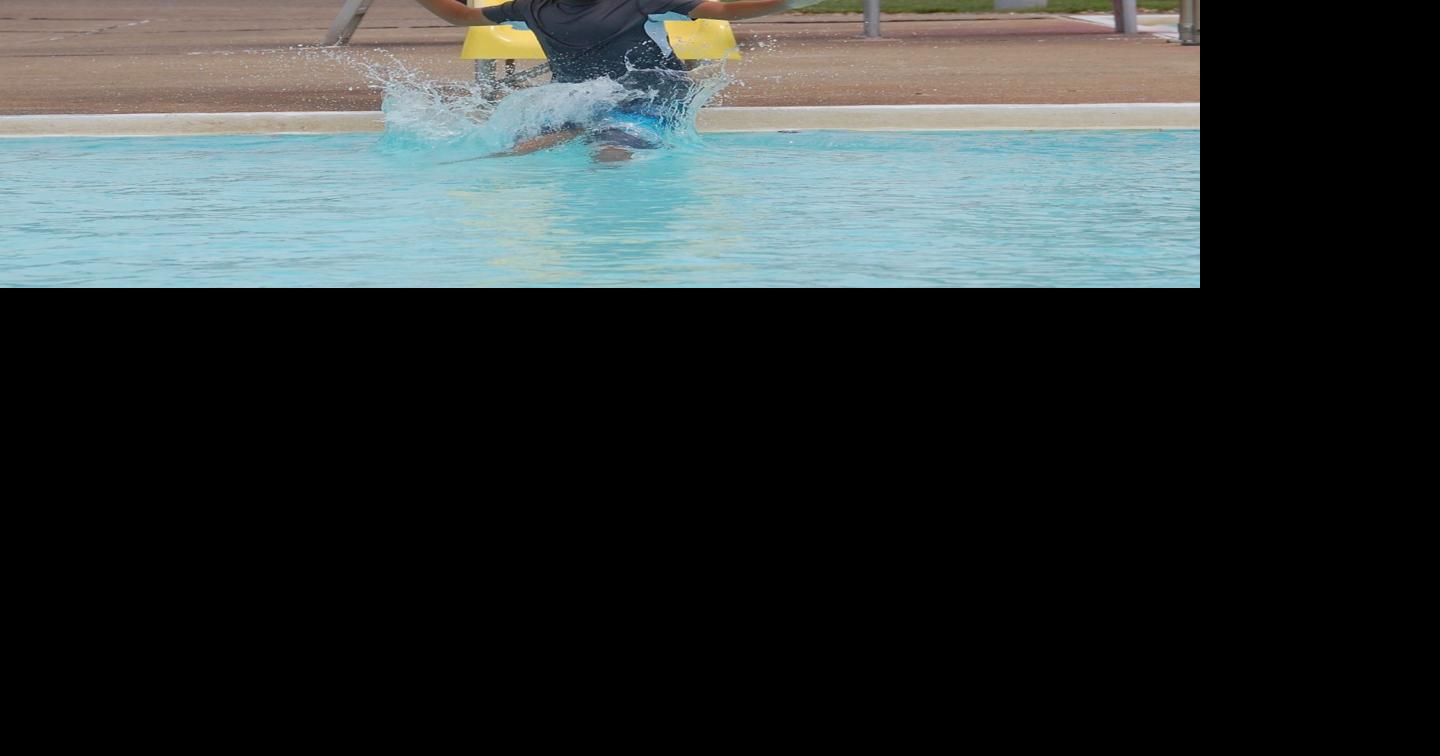 Pool attendance makes splash | Local | huntingdondailynews.com