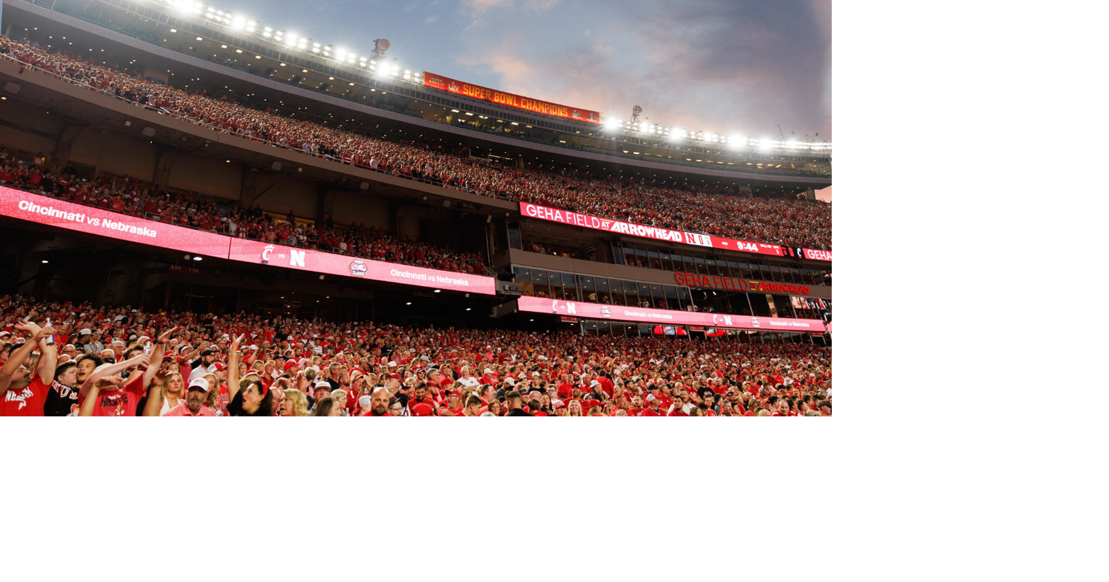 Nebraska fans turn Arrowhead Stadium into one Big Red Kingdom