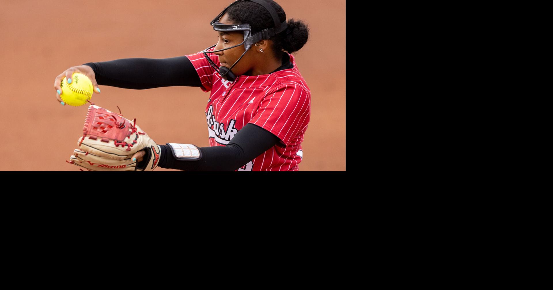 Nebraska's Courtney Wallace named Big Ten pitcher of the week