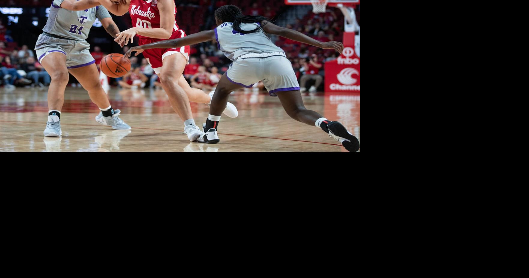 Career game from Alexis Markowski helps Nebraska women shake off ...