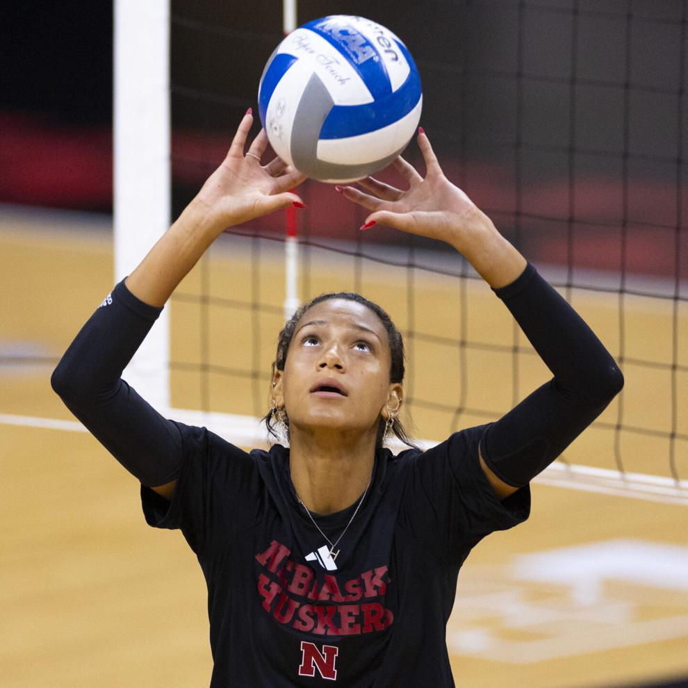 A closer look at the hype around Nebraska's Harper Murray