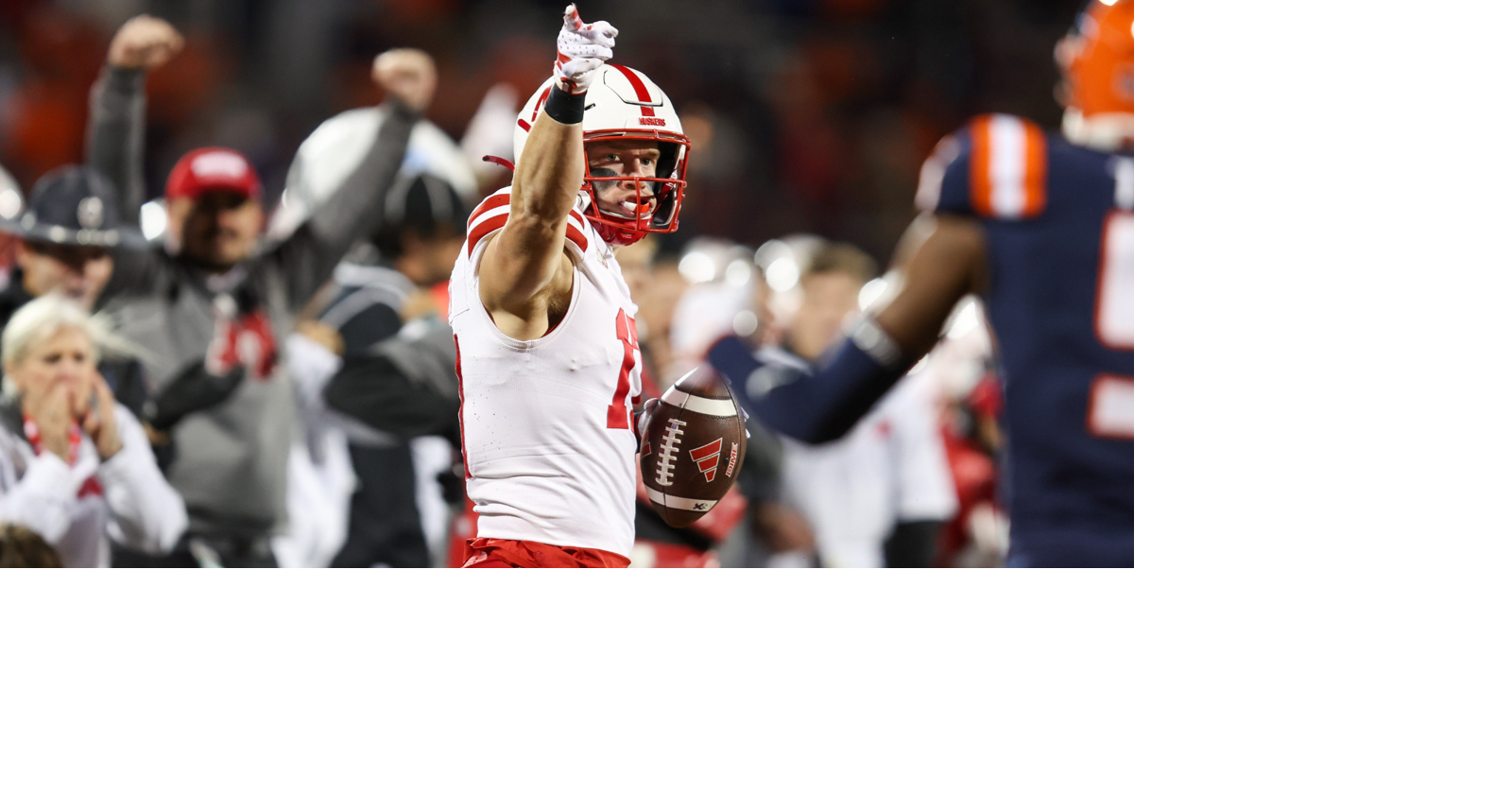 Nebraska’s ‘body blows’ offense lands a few in first half