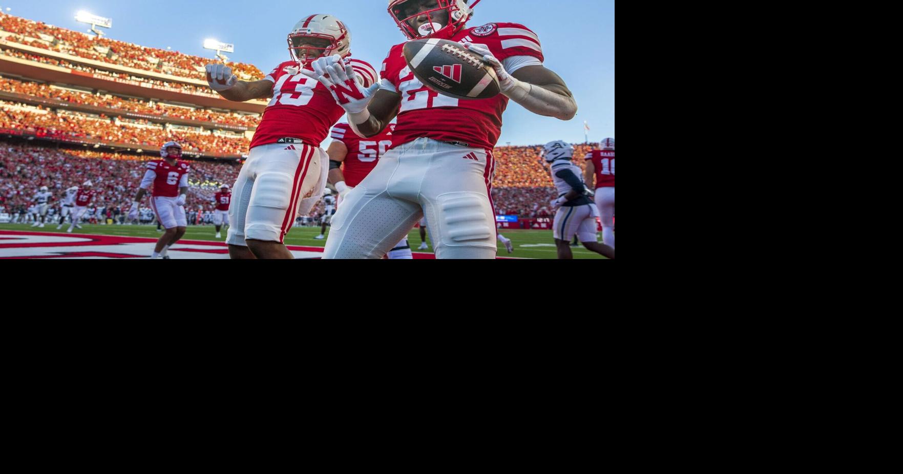 Michigan State vs. Nebraska: Game predictions, over/unders