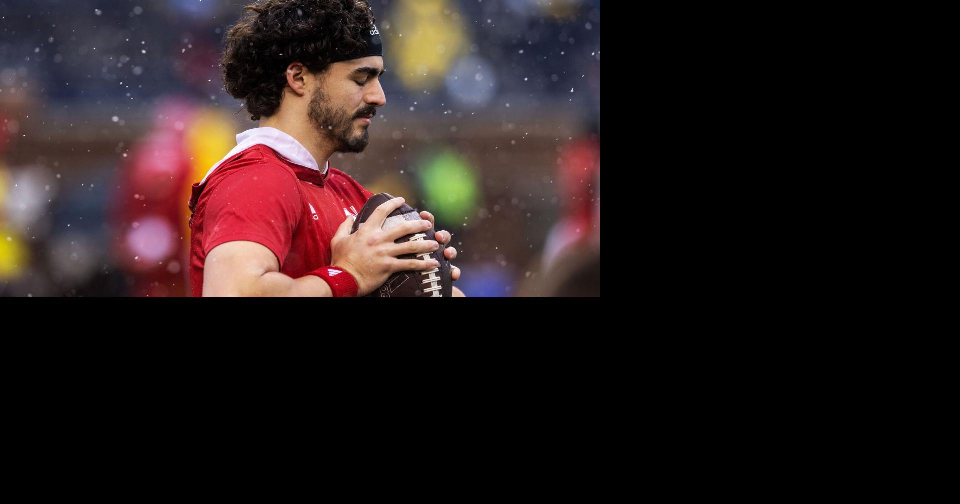 Nebraska quarterback Logan Smothers enters the transfer portal