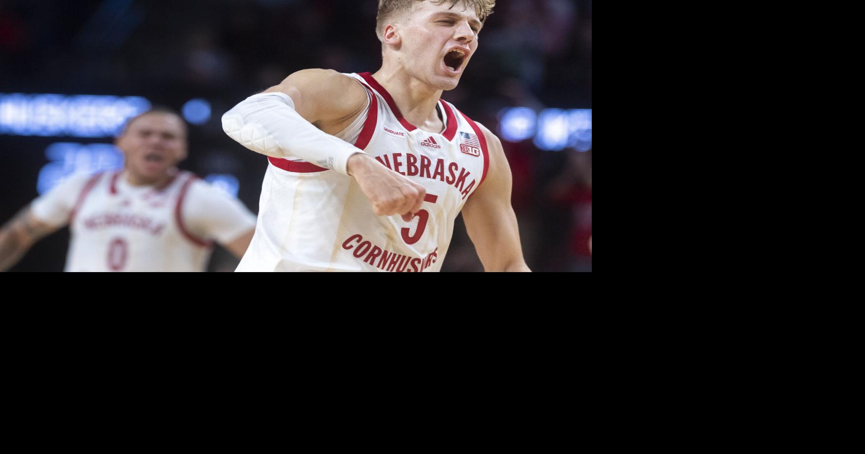 Nebraska uses dominant first-half stretch to roll past Iowa 66-50
