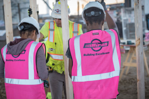 Build Like a Girl | Galleries | ibmadison.com