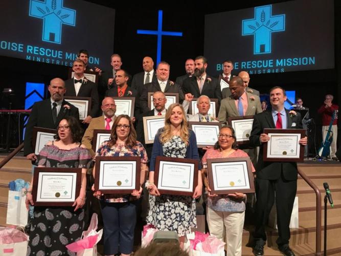 After gaining sobriety, New Life grad is restoring relationships ...