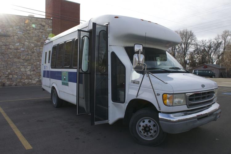 Grocery Store Shuttle begins its pilot, provides access to healthy ...