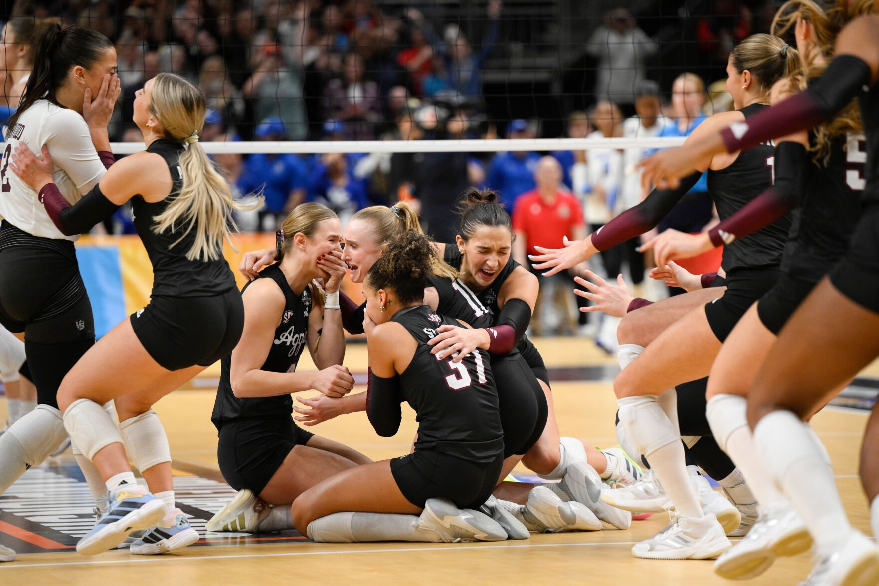 NCAA Championship Volleyball | National Sports | idahopress.com