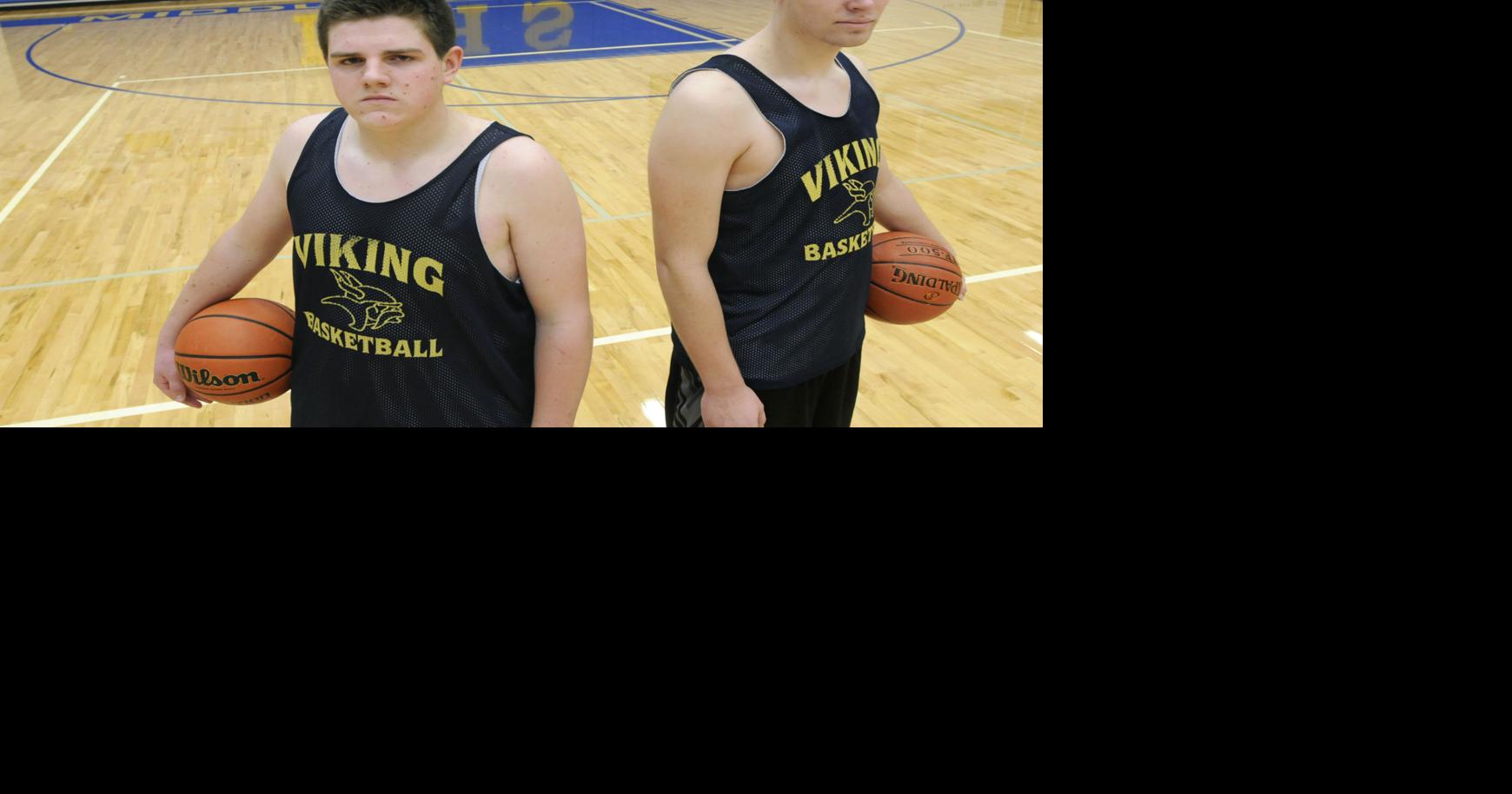 Middleton teammates Pierce and Lyle helped each other through family ...