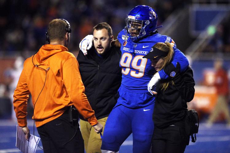 Notebook: Third-string quarterback Henderson impresses in first career ...