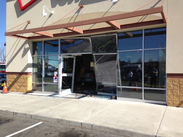 Car crashes through Verizon Wireless store in Nampa | Complete news ...