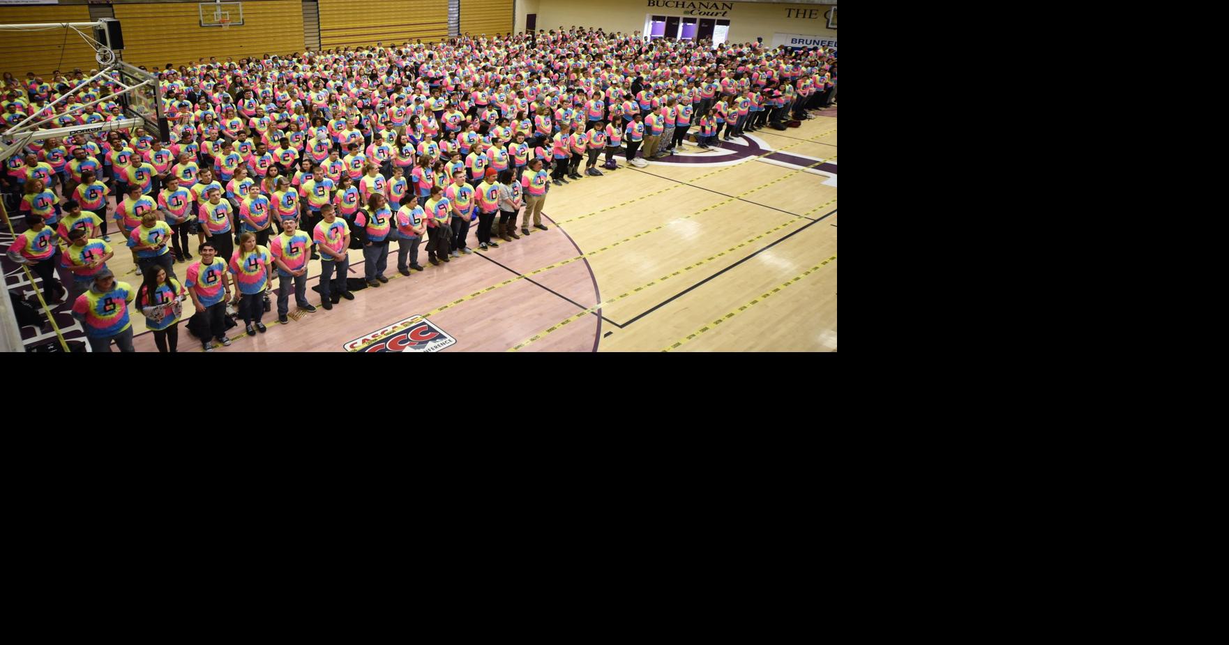 C of I makes longest human pi chain on record | Local News | idahopress.com