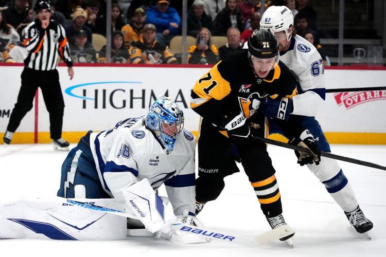 Kucherov scores deciding shootout goal as Lightning beat Penguins 2-1 ...