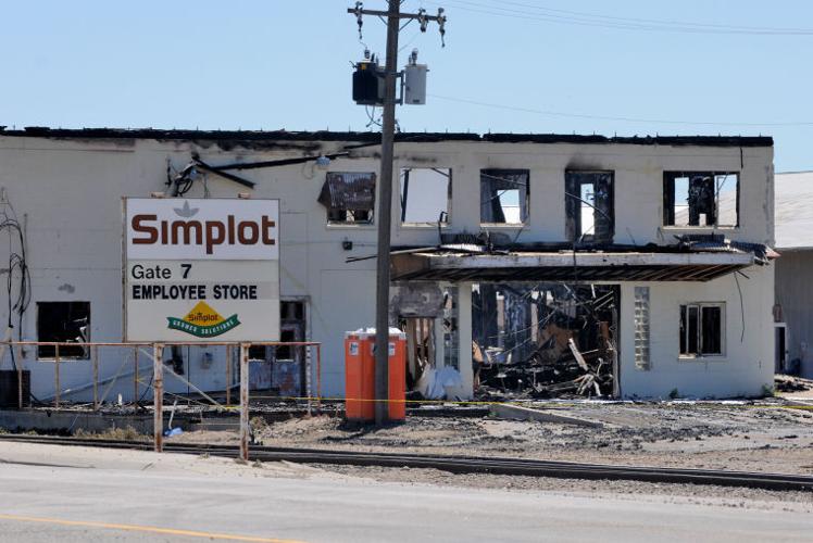 Simplot building burns in Caldwell | Members | idahopress.com