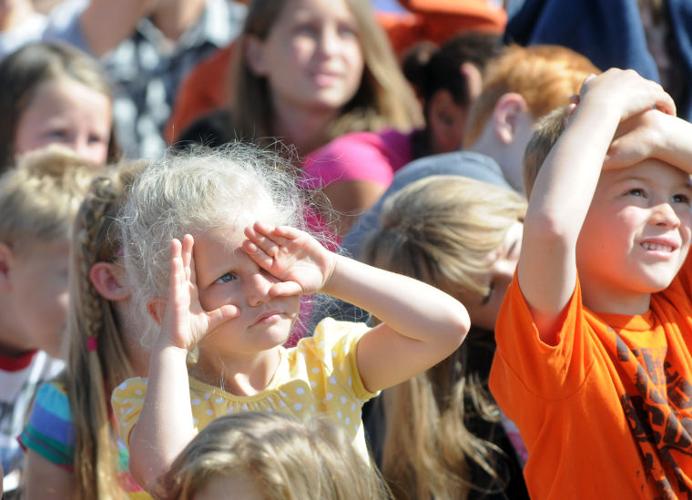 Hot Air Balloon Demo at Andrus Elementary | Photo Gallery | idahopress.com