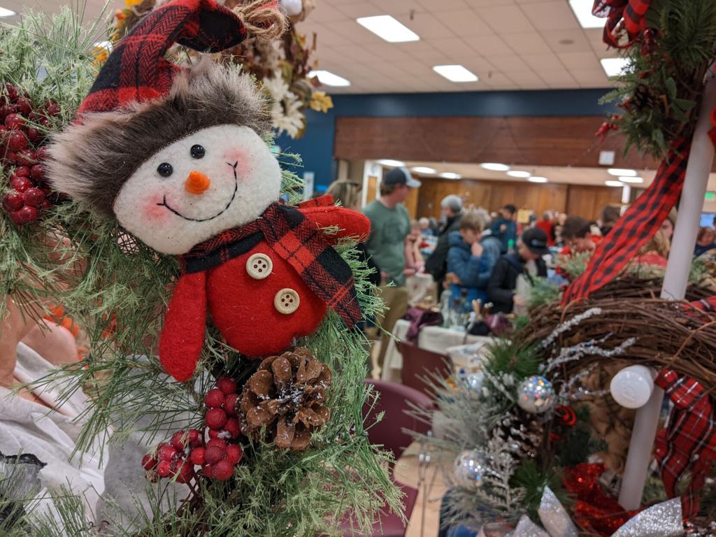 christmas bazaar makes