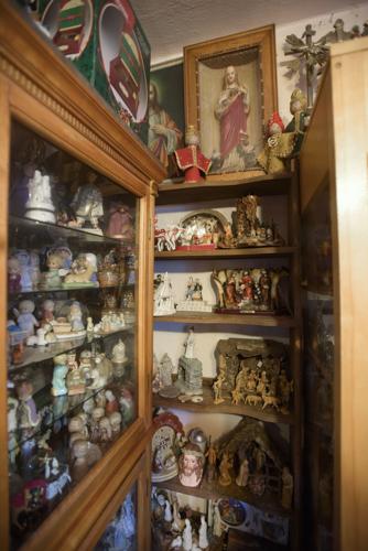 89-year-old Meridian man builds collection of almost 1,800 Nativity ...