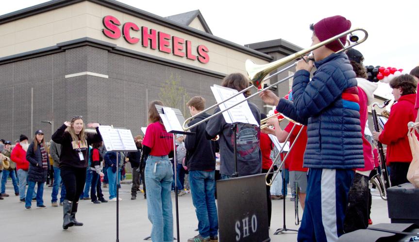 Scores of patrons celebrate Scheels grand opening in Meridian | Local ...