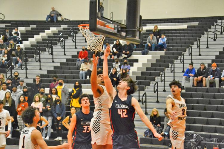Ellensburg boys' basketball will see Lynden, Cle Elum-Roslyn at Wilbur ...