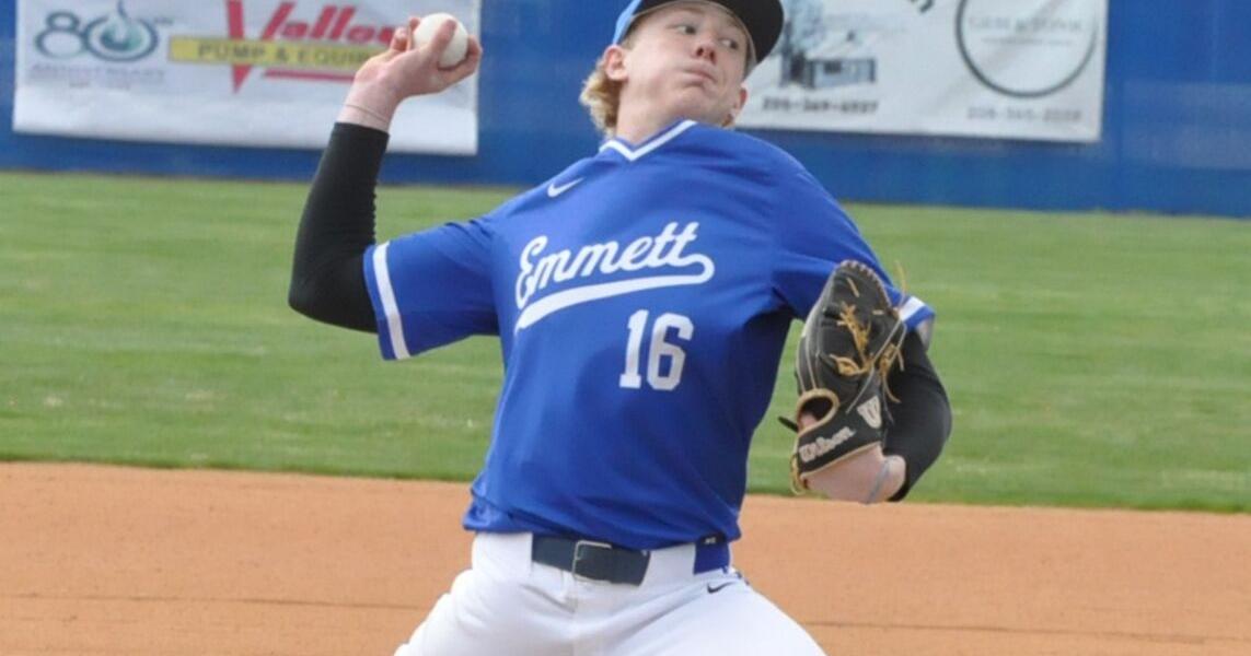 Baseball finds its stroke to post big SIC win | Local Sports ...