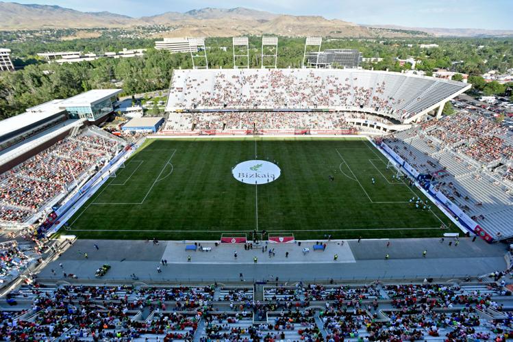 Hispanic, Basque culture collide as Bilbao takes 2-0 victory in ...