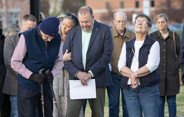 Nampa remembers Mayor Rick Hogaboam at NNU vigil | Local News ...