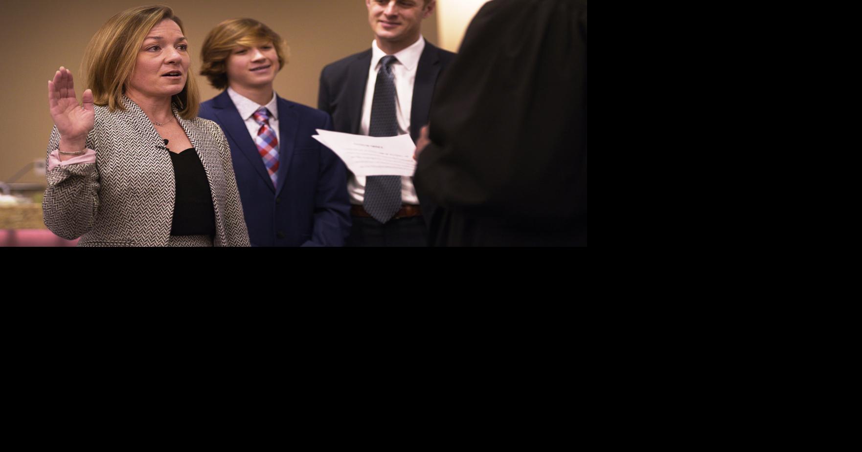 Lauren McLean Sworn In as First Woman Elected to Boise Mayor | News ...
