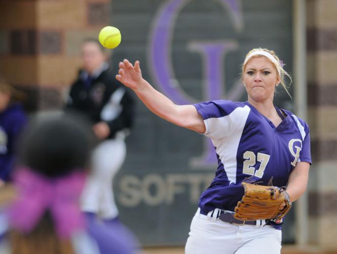 Skinner, Pena power Yotes sweep | Members | idahopress.com