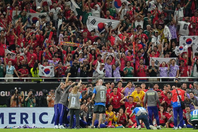 FIFA blames empty seats at World Cup match in Mexico on fans in the ...