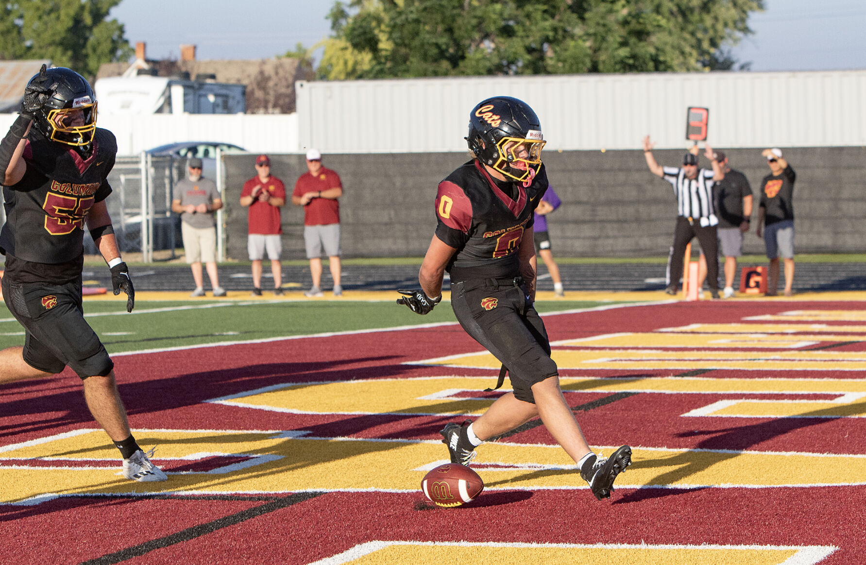 Columbia kicks off 2025 season with dominant win over Lewiston | High ...