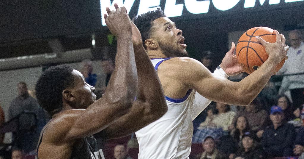 'Now we're playing Bronco basketball': Boise State bounces back, beats ...