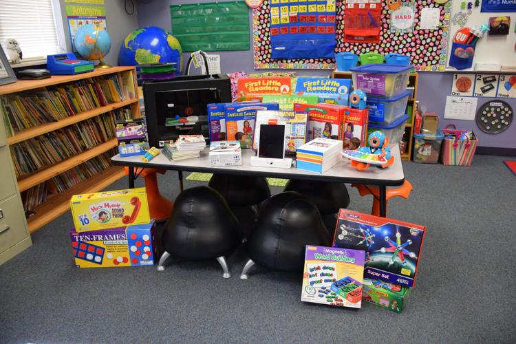 With so many teachers crowdfunding for classroom supplies, Middleton ...