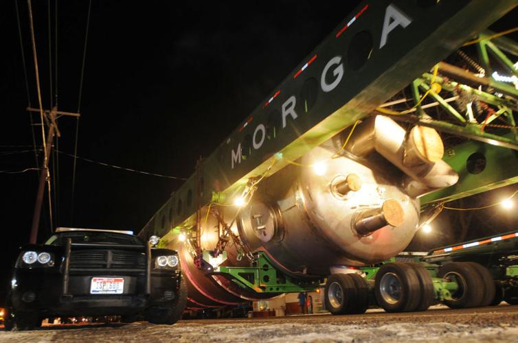 Megaload turns through Marsing | Photos | idahopress.com